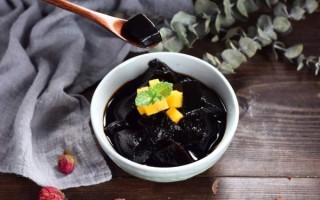 黑凉粉热量高吗_减肥能吃黑凉粉吗