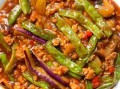 茄子豆角煲怎么做_茄子豆角煲热量高吗