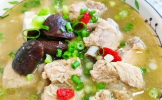 排骨炖蘑菇怎么做_排骨炖蘑菇需要焯水吗