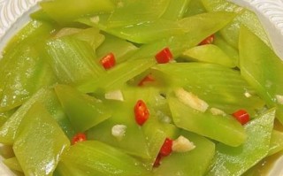 莴笋炒什么好吃_莴笋最佳搭配蔬菜