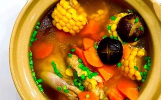 玉米香菇鸡汤怎么煲才清甜_玉米香菇鸡汤做法窍门