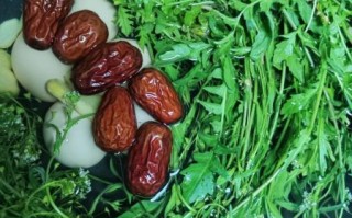 荠菜炒鸡蛋要焯水吗_焯水影响口感吗