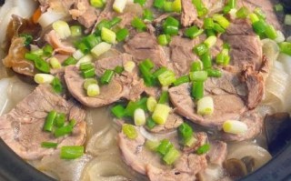 牛肉汤怎么炖才好吃_家常牛肉汤的做法步骤