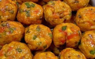 炸丸子怎么做才外酥里嫩_炸丸子用什么肉最好吃