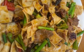 炒面片热量高吗_一份炒面片多少大卡