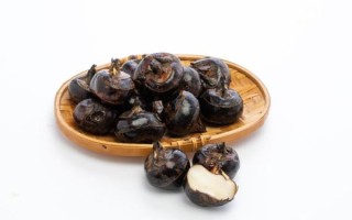 荸荠带皮煮还是去皮煮_荸荠煮多久才熟