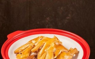 正宗东江盐焗鸡哪里吃_惠州老字号推荐