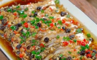 清蒸鱼用什么调料_清蒸鱼调料怎么搭配