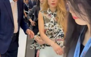 杨受成夹春卷什么意思_网络热梗由来