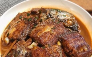 烧带鱼怎么做好吃又简单_烧带鱼的家常做法窍门