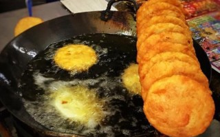 油饼怎么和面才松软_油饼简单做法家常步骤
