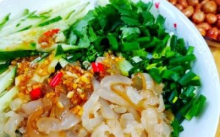 凉拌海蜇丝怎么做_凉拌海蜇要不要焯水