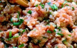 莲藕馅饺子怎么做_莲藕饺子馅怎么调才好吃