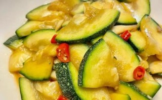 炒南瓜怎么做_炒南瓜要不要焯水