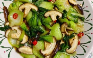 素炒香菇油菜怎么做_香菇油菜先炒哪个