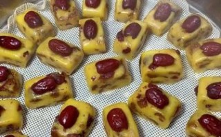 黄米糕的家常做法_黄米糕怎么蒸才松软