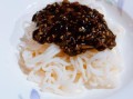 芝麻酱凉面条怎么做_芝麻酱凉面条热量高吗