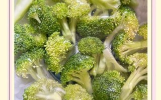 西兰花焯水几分钟能熟_焯水后怎么保持翠绿