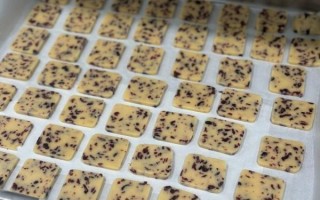 曲奇的做法烤箱新手做_需要预热多久