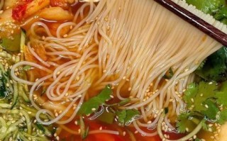 东北冷面怎么做_正宗东北冷面配方