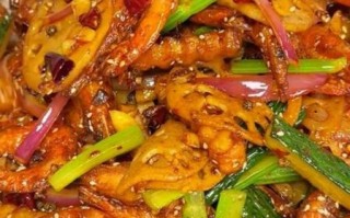 四川正宗干锅虾怎么做_干锅虾最正宗的做法