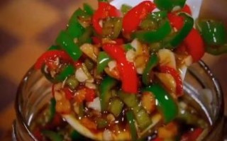 酱辣椒怎么腌制才脆_酱辣椒腌制方法大全