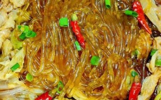 白菜炖豆腐粉条怎么做_白菜炖豆腐粉条的家常做法