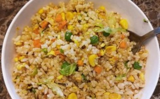 鸡蛋炒饭英语怎么说_鸡蛋炒饭英文翻译