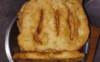 炸油饼怎么做才蓬松_炸油饼的面怎么和才软