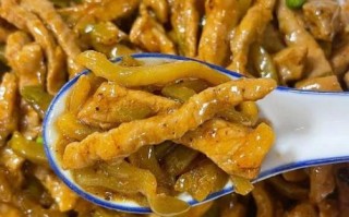 榨菜炒肉丝榨菜要洗吗_榨菜炒肉丝要不要焯水