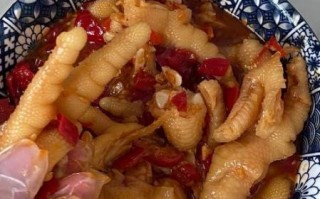 脱骨鸡爪怎么脱骨_家常脱骨鸡爪的做法