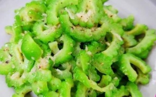 苦瓜凉菜怎么做_苦瓜凉拌不苦的做法