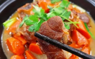 羊肉炖胡萝卜的功效与作用_冬天吃羊肉炖胡萝卜会上火吗