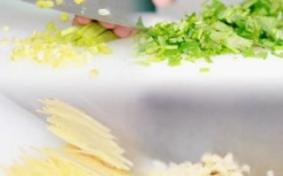 酸辣粉调料怎么配_正宗酸辣粉调料有哪些