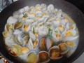鲜蛤蜊怎么清洗_鲜蛤蜊蒸多久才开口