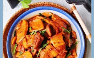 素鸡烧肉怎么做_素鸡烧肉热量高吗