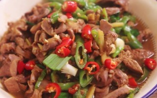 炒鸡杂怎么炒好吃_鸡杂炒多久才嫩