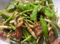 藜蒿图片怎么识别_藜蒿和茼蒿的区别