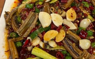 炒鳝鱼的家常做法_鳝鱼怎么炒才嫩滑