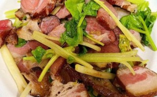 芹菜炒腊肉怎么做_腊肉炒芹菜要不要焯水