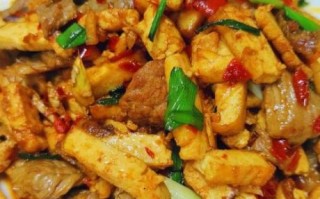 家常豆腐怎么做_红烧肉先焯水还是先炒糖色