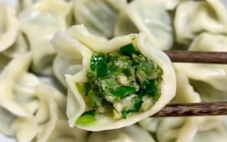 荠菜饺子怎么做好吃_荠菜饺子馅怎么调才鲜嫩