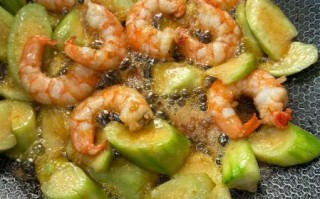 八爪鱼爆头真的好吃吗_八爪鱼爆头口感如何