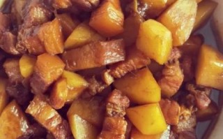 土豆红烧肉怎么做_家常简单做法
