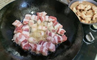 红烧肉怎么做_红烧肉先焯水还是先炒糖色