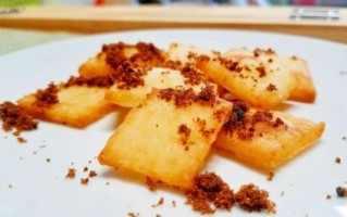 香酥锅巴怎么做_锅巴不硬的秘诀