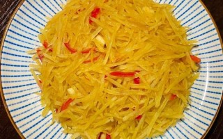 醋溜土豆丝怎么做_醋溜土豆丝怎么炒才脆