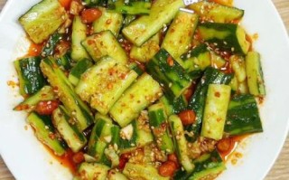 蒜泥凉拌黄瓜怎么做_凉拌黄瓜要不要焯水