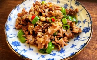 爆炒鸡胗怎么炒又嫩好吃_鸡胗去腥焯水技巧