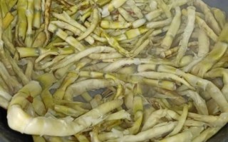 炒莴笋干怎么泡发_炒莴笋干要不要焯水